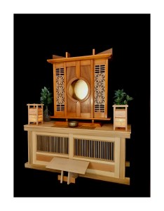 Butsudan with Circular Opening | Esho Funi